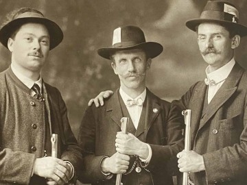 Countdown to the reopening of the Shooting Museum is on ...